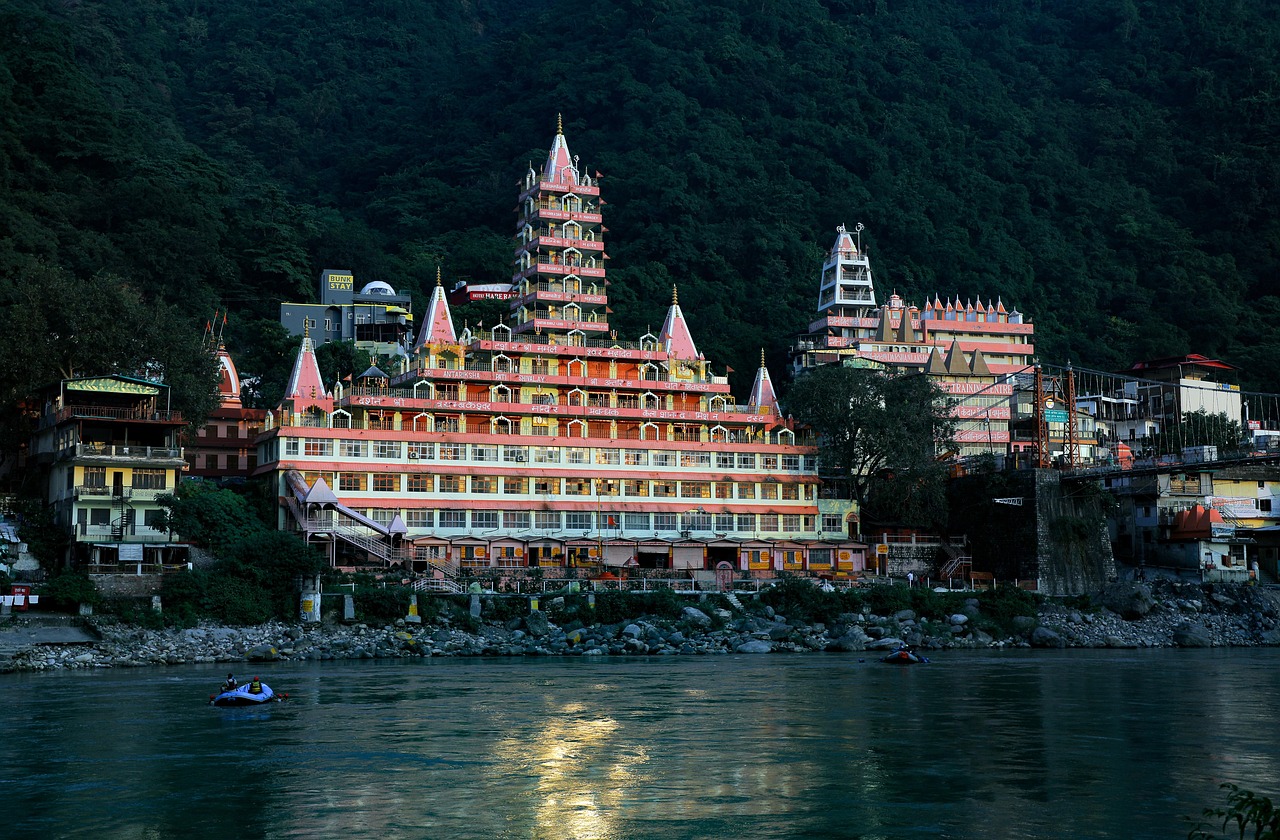 Weekend Road Trip from Delhi: Haridwar, Rishikesh,Tehri Lake